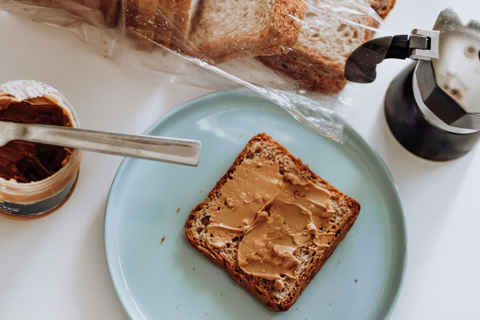 8 benefits of peanut butter toast compared to avocado toast