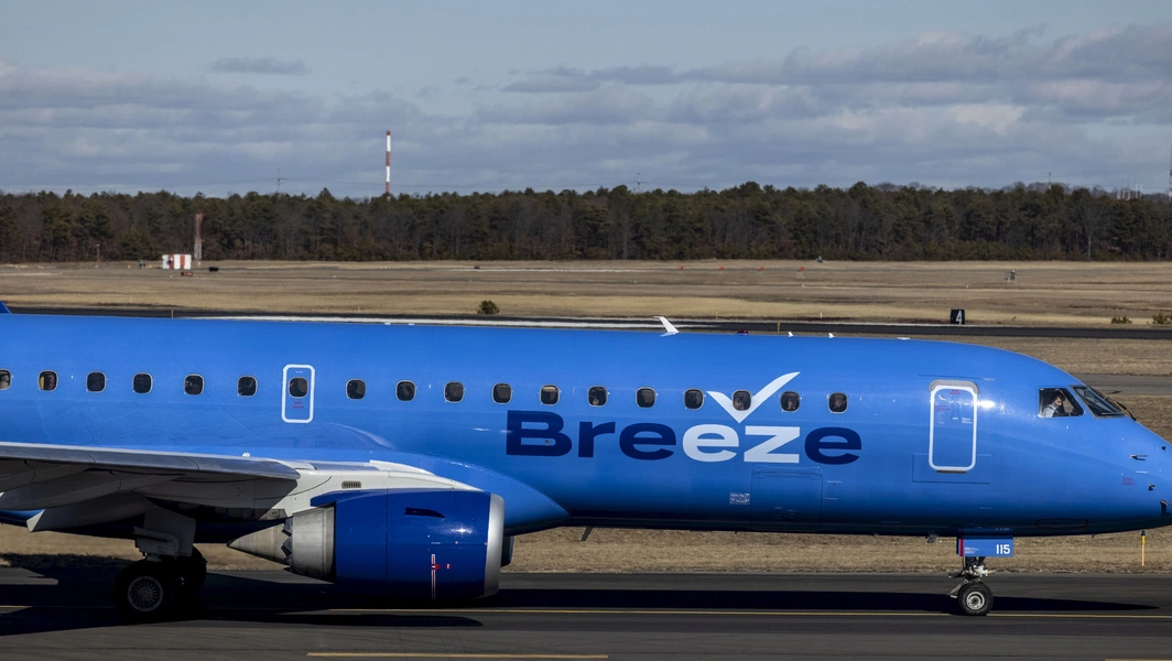 Breeze Airways cuts 18 routes but adds 34 new ones