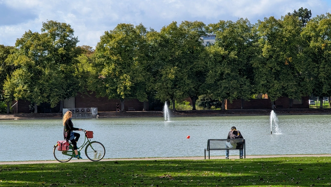 Oxford study ties personality traits and leisure to happiness