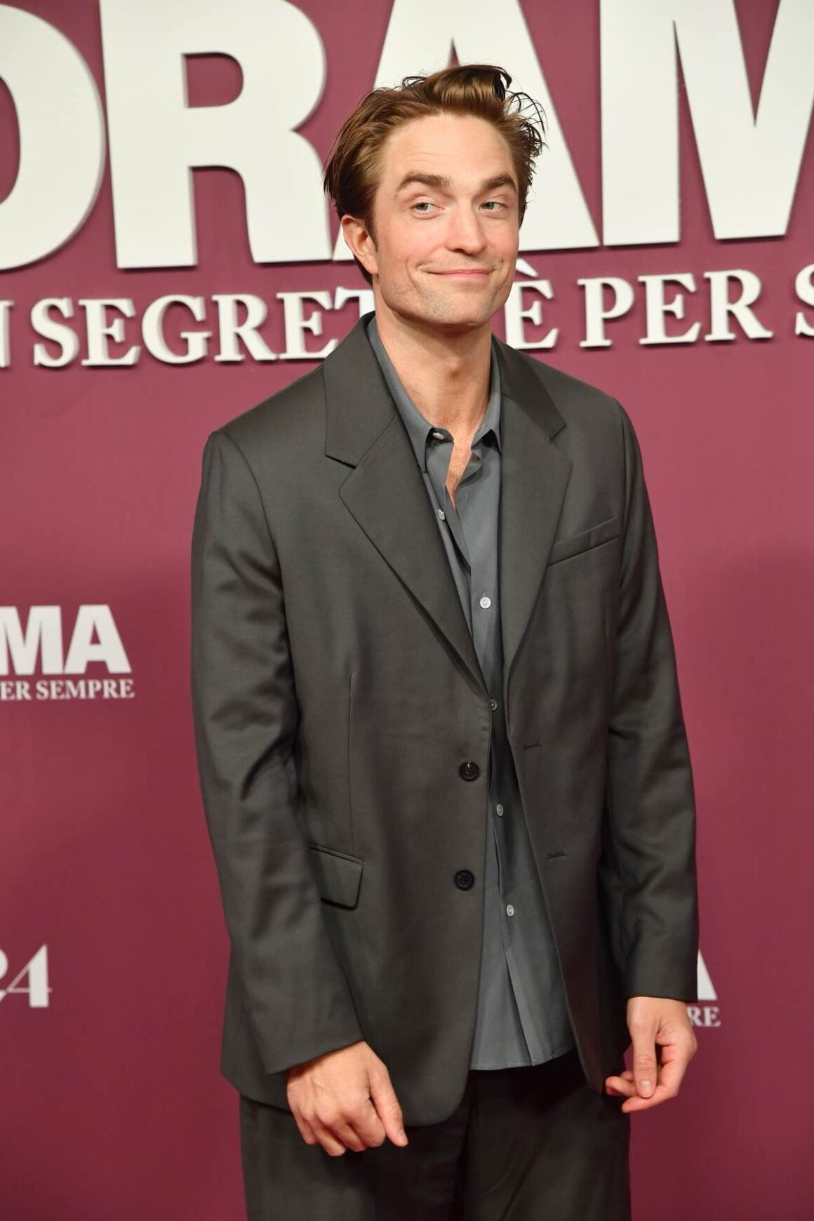 Robert Pattinson fires back at Batman body critics: “I worked out every ...