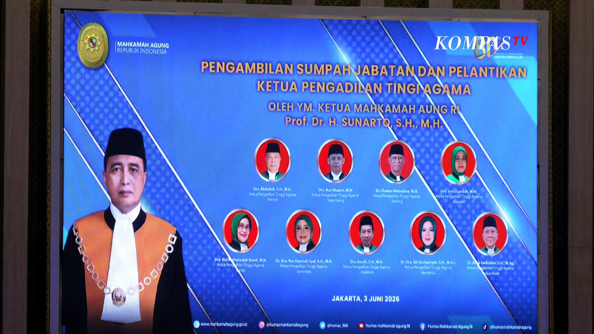 Momen Ketua MA lantik 9 ketua pengadilan tingkat banding di gedung ...