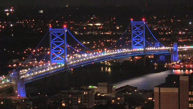 Ben Franklin Bridge lit up in blue to honor boy, 12, hit in the head by ...