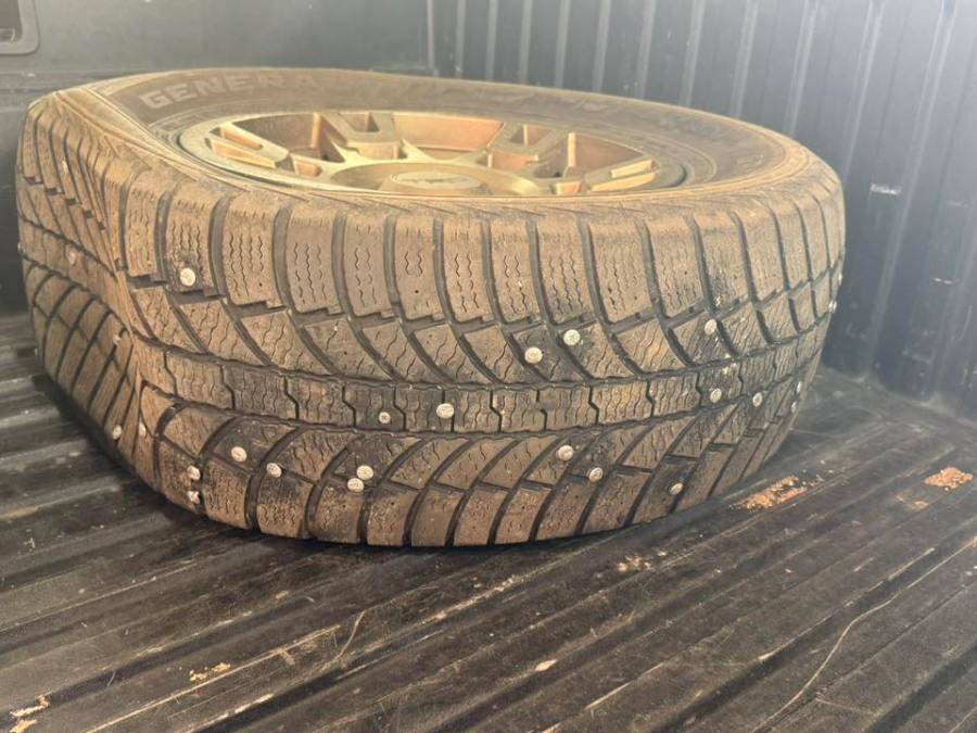 More than 50 drivers report tire damage after screws spilled onto ...