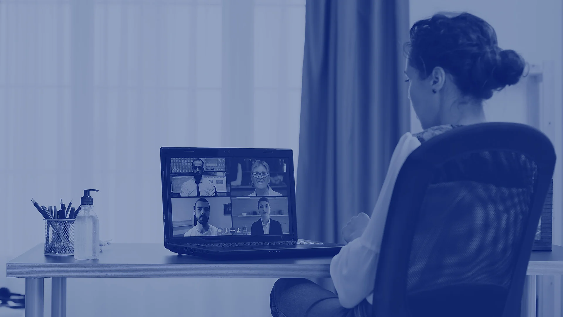 Think AI is ruining the job market for Gen-Z? A new study blames remote ...