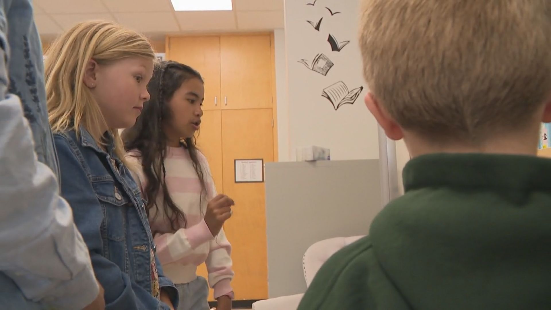 Woodland Park Elementary students return after fire