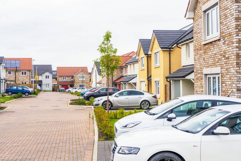 Man gets perfect revenge on 'entitled' neighbour who kept blocking his ...