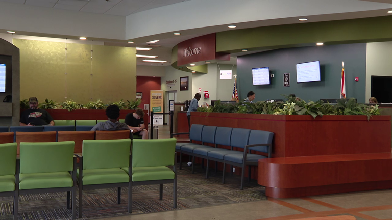 Florida DMV system issues cause major delays for Polk County customers