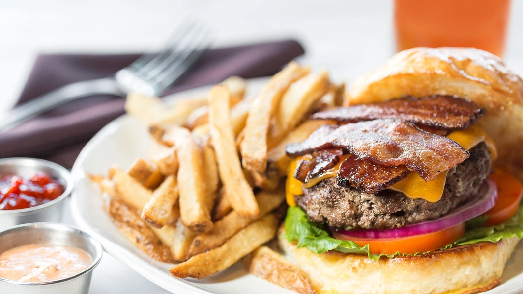 6 legendary burger joints in Minnesota