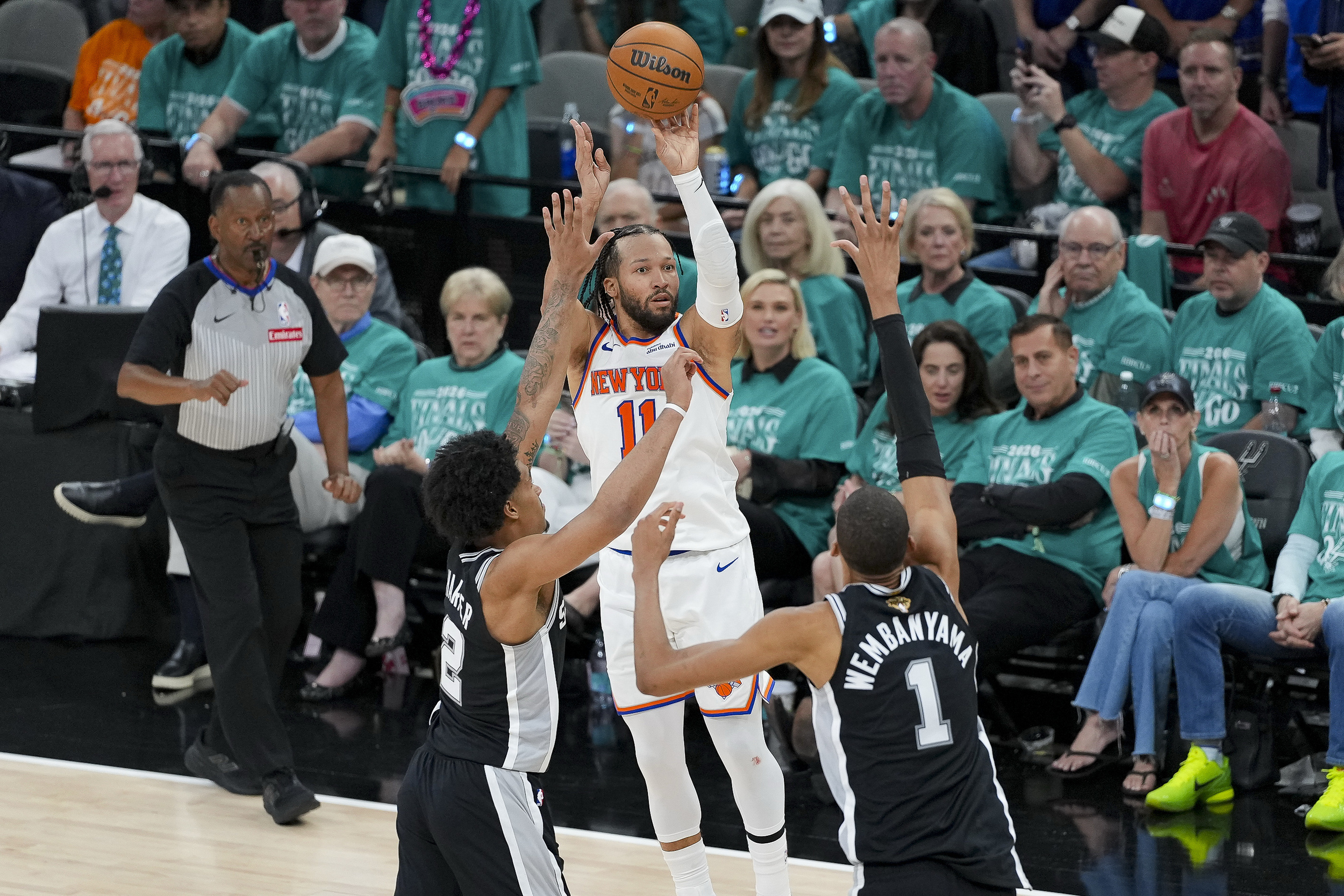 Winners, losers from Game 1 of NBA Finals: 'Brunson barrage' lifts ...