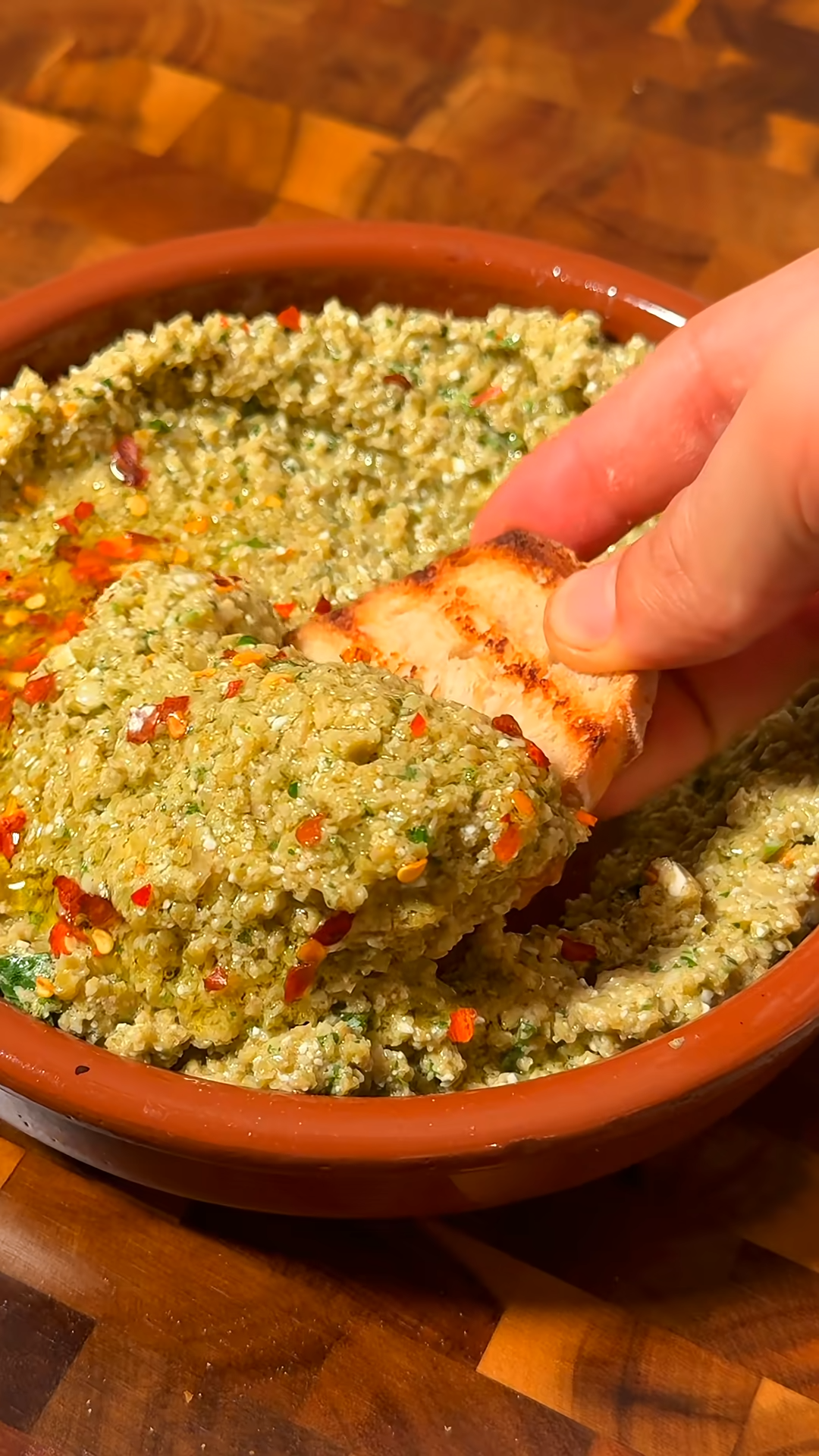 Want a creamy vegan dip in 10 minutes?