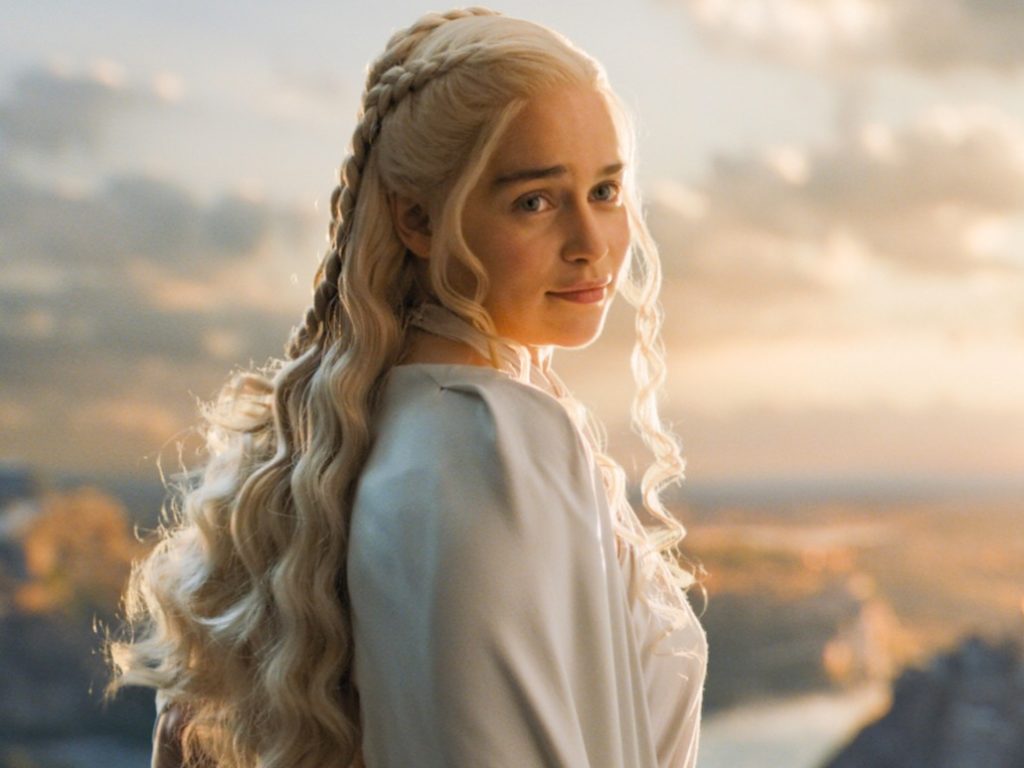 Emilia Clarke recuerda las dos hemorragias cerebrales que tuvo mientras ...