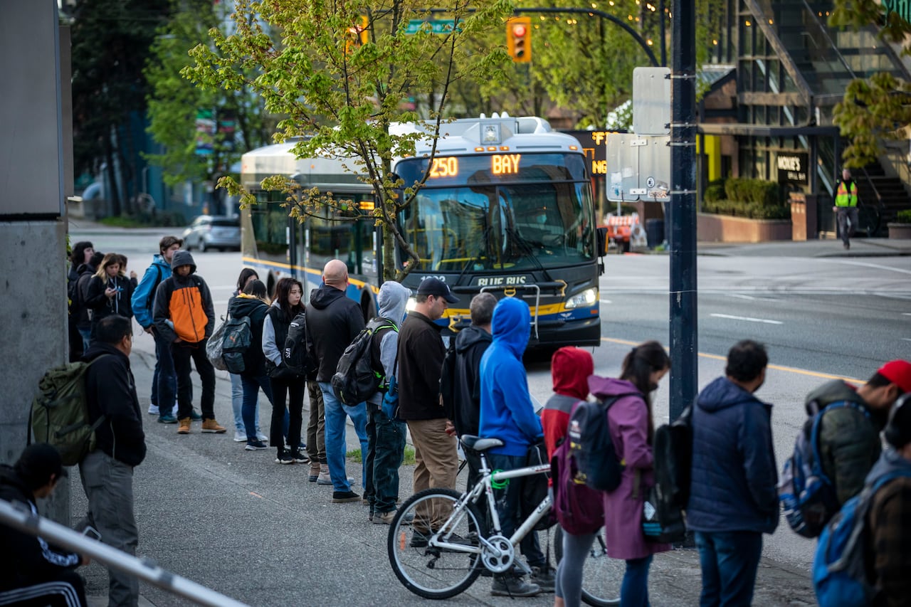 Vancouver to advocate for low-income transit pass