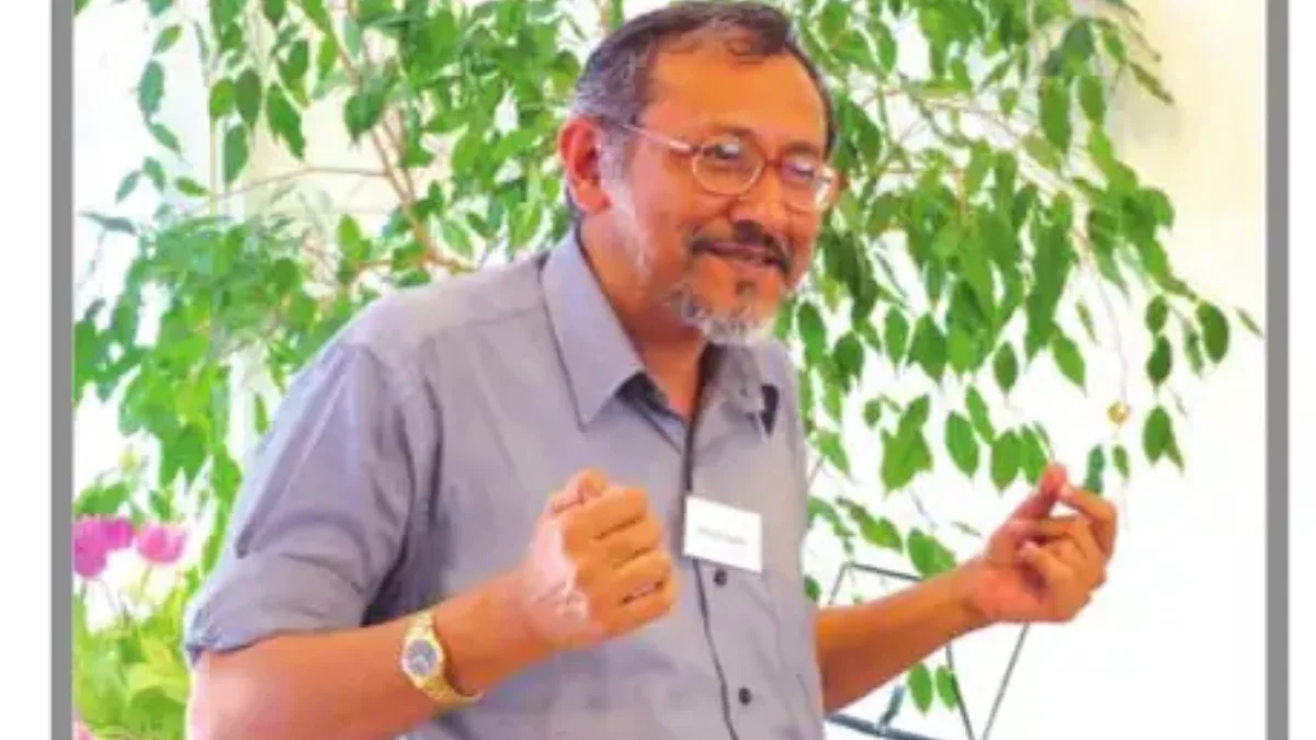 A linguist beyond borders
