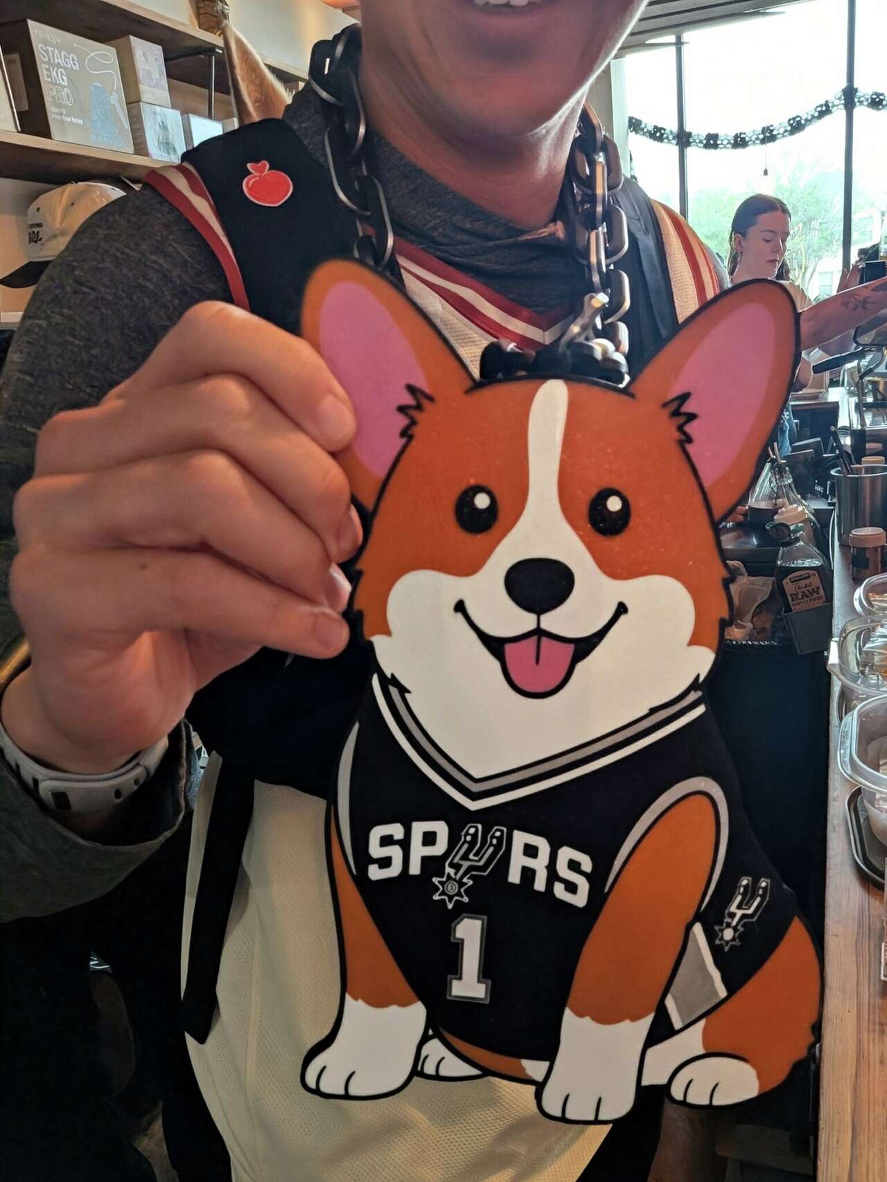 Meet Lilo, the clairvoyant corgi who predicted the Spurs' win over OKC ...