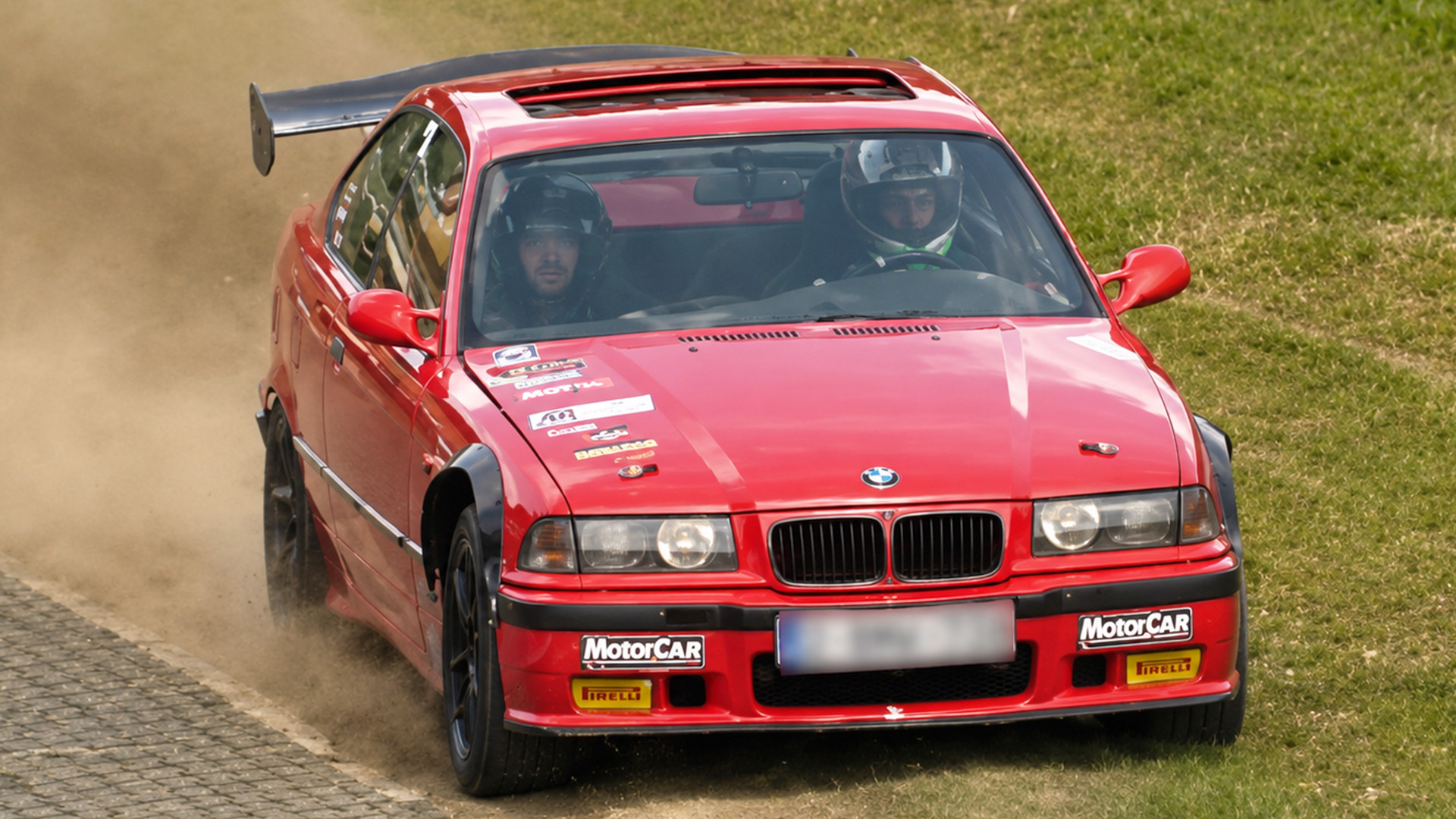 Nürburgring mistakes and slides leave spectators holding their breath
