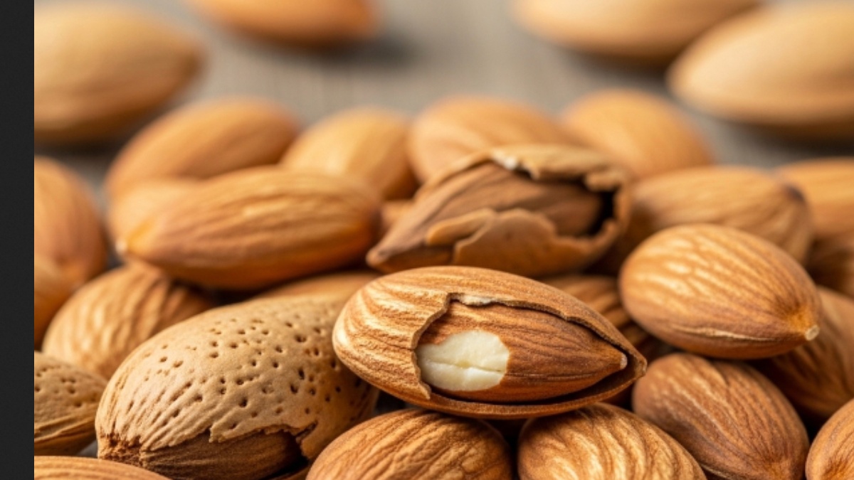 Discover the powerful benefits of eating almonds every day