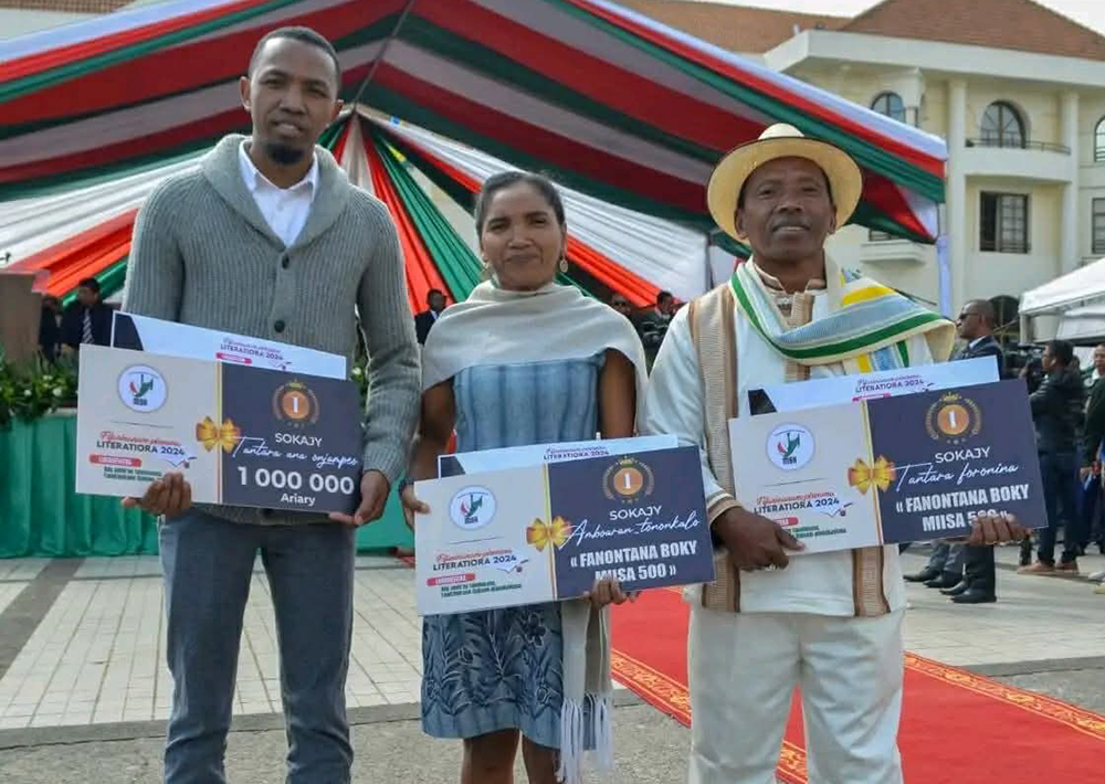 IRAY VOLAN’NY TENY MALAGASY - Trois auteurs se distinguent dans la ...