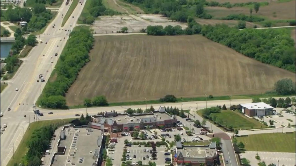 Hoffman Estates Plan Commission rejects zoning change for new data ...
