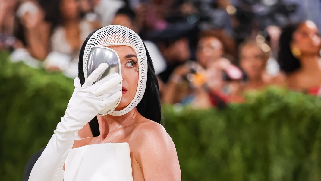 7 iconic Katy Perry fashion moments