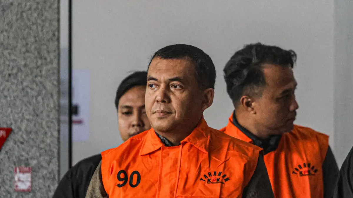 Wamen Imipas Silmy Karim Kenakan Rompi Tahanan KPK, jadi Tersangka?