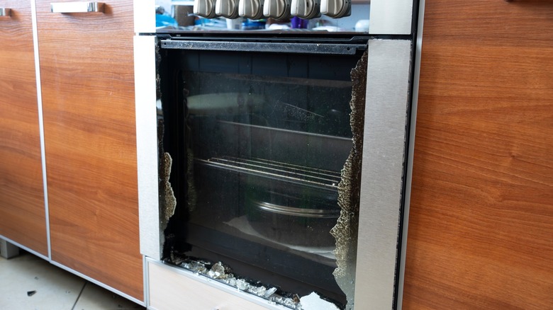 Over 400 glass oven doors shattered this past year — this popular brand ...