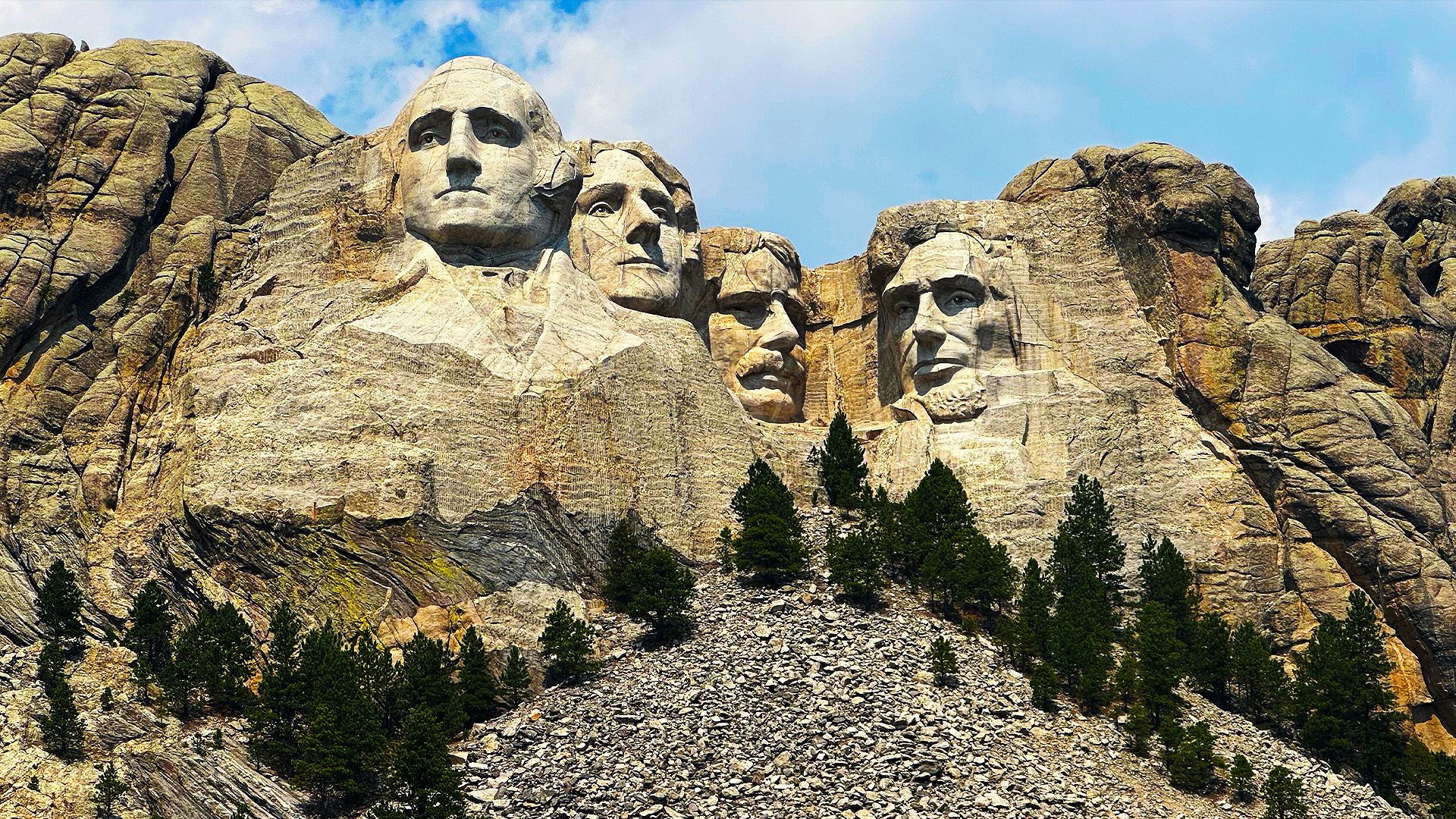 Skip Mount Rushmore this summer: America's largest mountain carving is ...