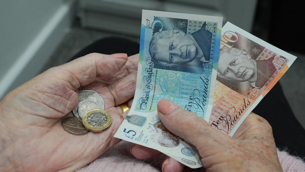 UK retirement comfort benchmark rises above average salary