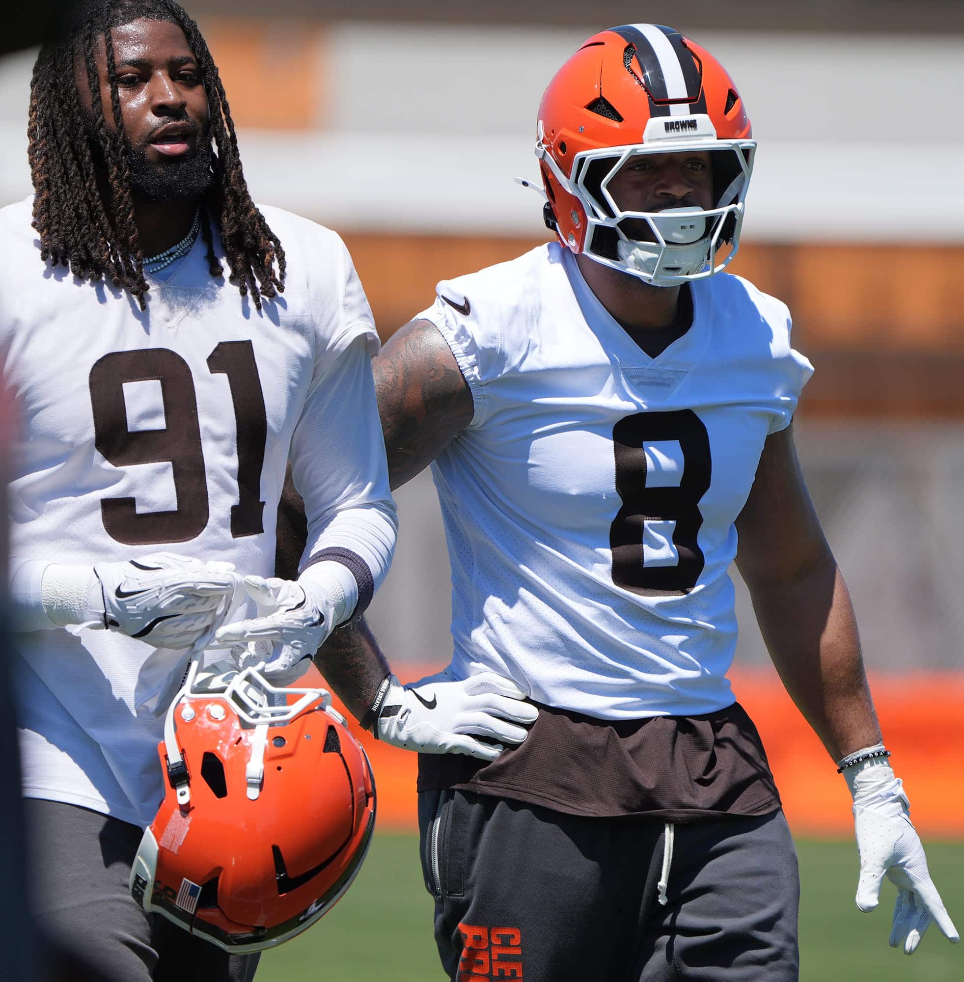 “I’m not here to fill his shoes”: Browns LB Jared Verse refuses to ...