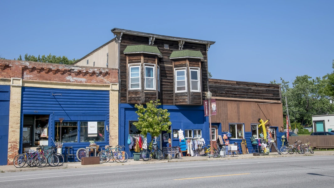 23 valuable thrift store treasures