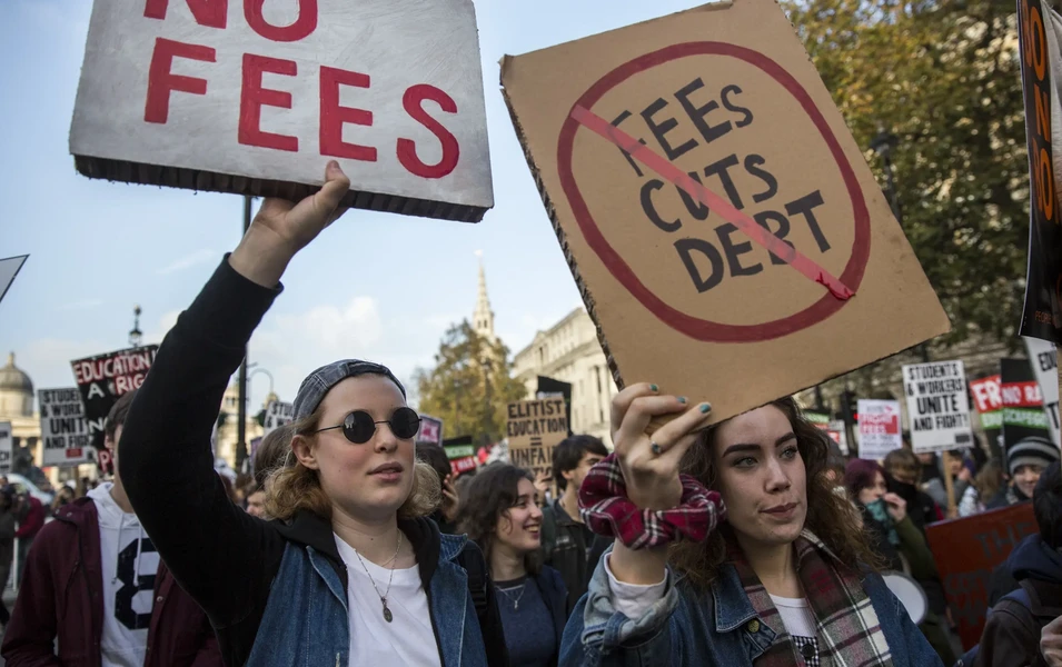 MPs launch inquiry as doubts over degree value hit 20-year high