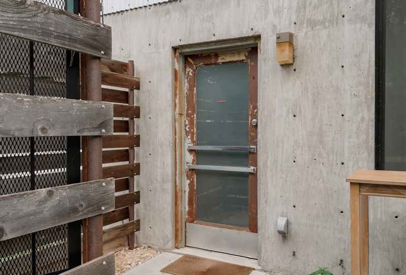 An Austin rental's green kitchen was painted with car paint - and it's ...