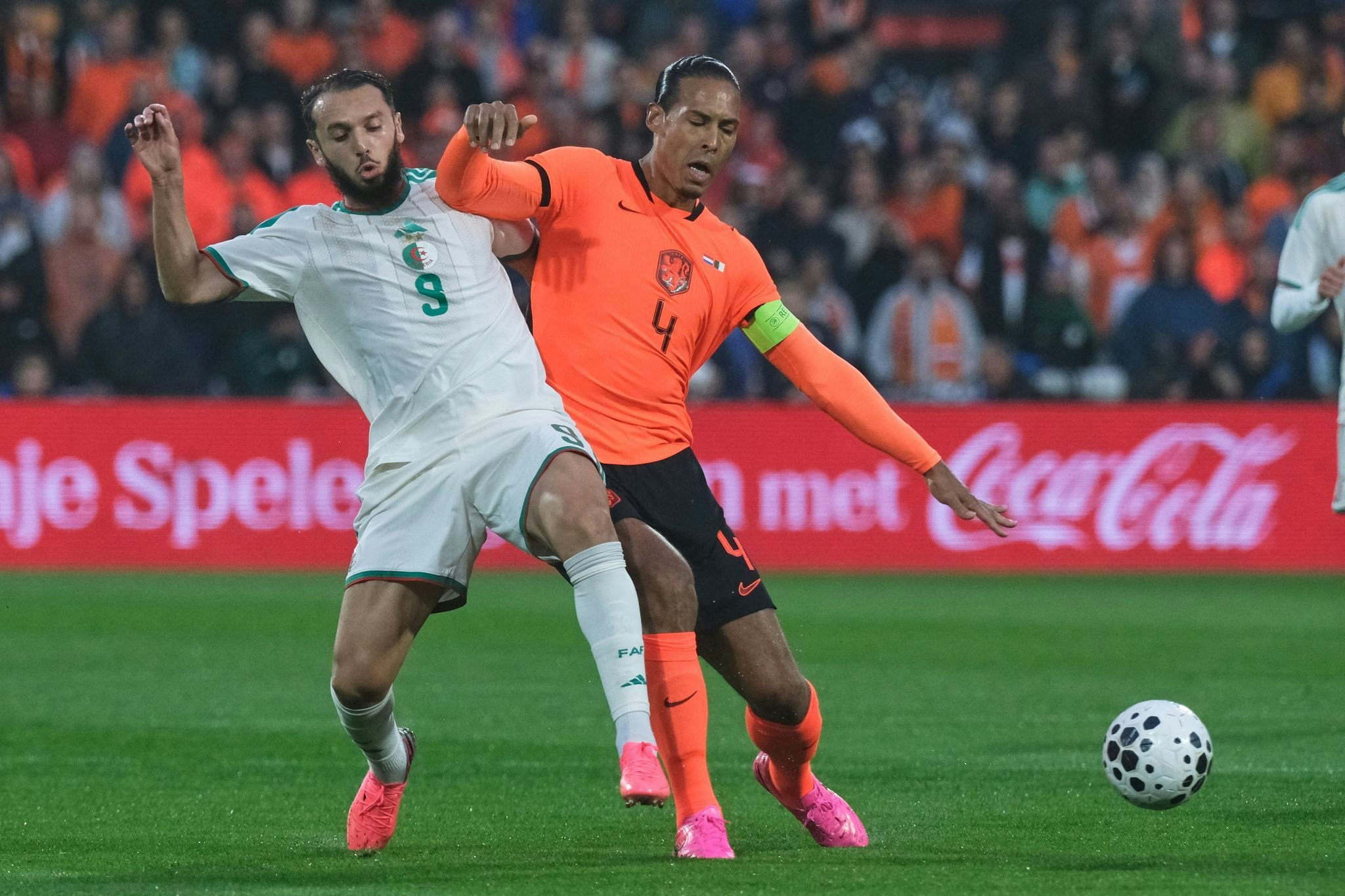 Ebola-Sorgen vor WM: Testspiel der DR Kongo wegen Gesundheitsrisiken ...