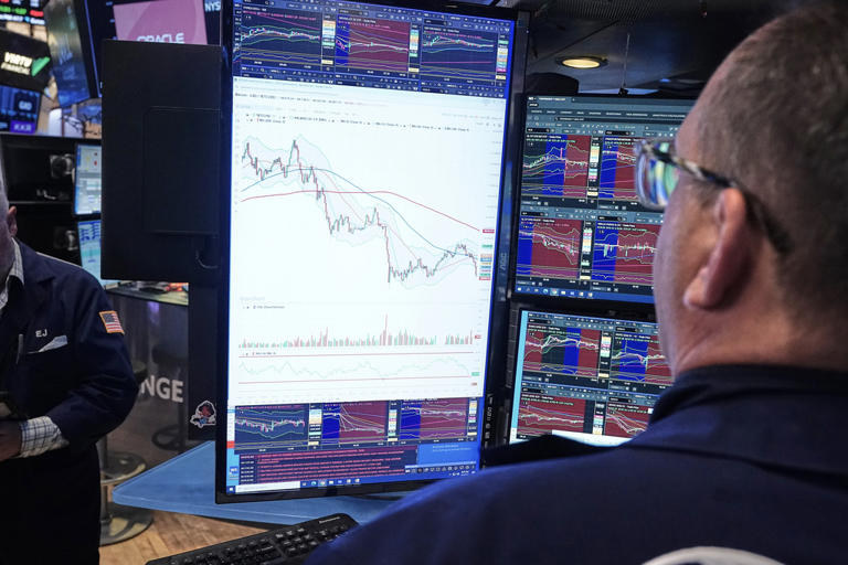 Oil prices climb back toward $100, and US stocks halt their record ...