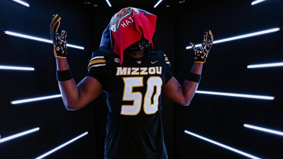 2027 Mizzou target Sean Saint Fleur talks Chop Harbin, football ...