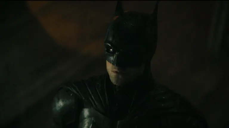 Robert Pattinson fires back at 'Batman' body critics and reveals 11 ...