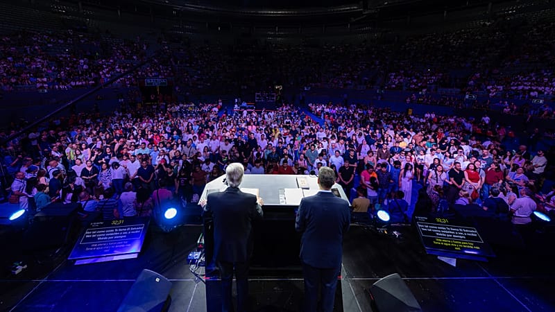 Trump's 'pastor' highlights evangelical surge in Spain in Madrid days ...