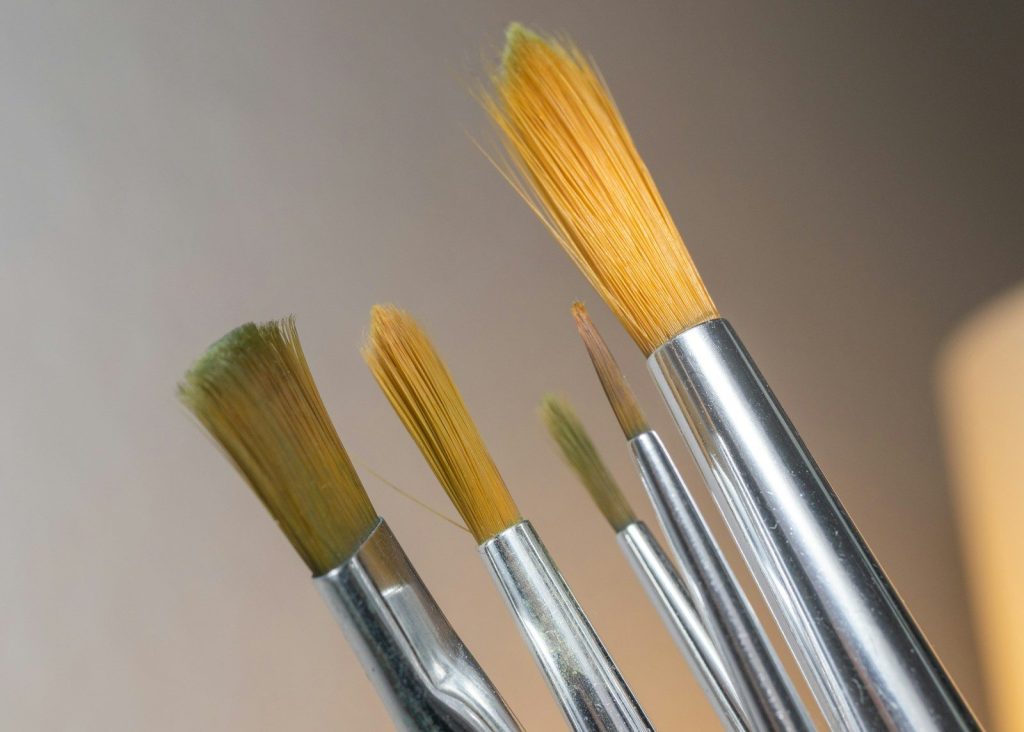 8 windowsill cleaning hacks that make dust and grime much easier to beat