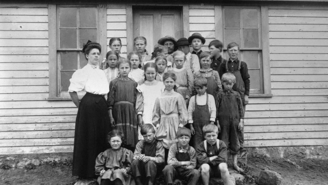 14 historic glimpses of school life through the decades