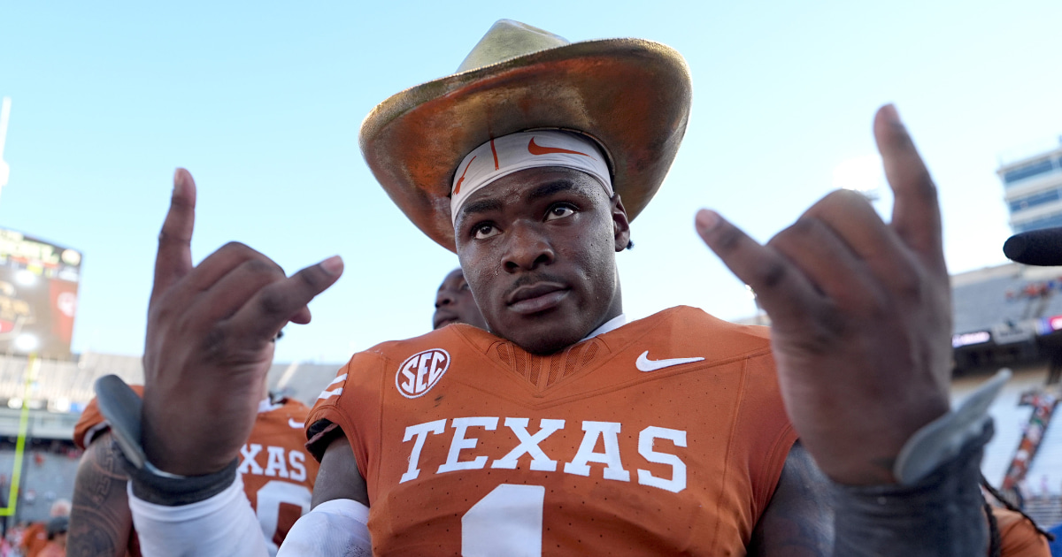 The history of Texas Longhorns on the cover of college football games