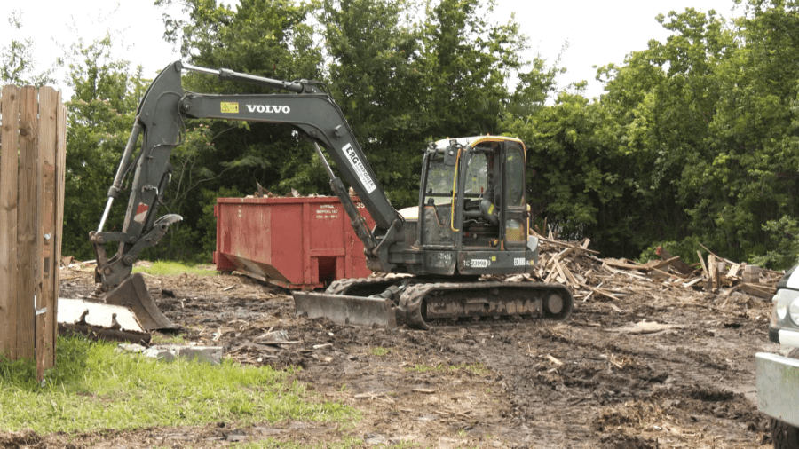Landmark house torn down in Lynn Haven