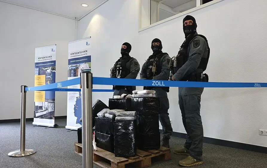Germany seizes €500m cocaine haul, arrests in Spain