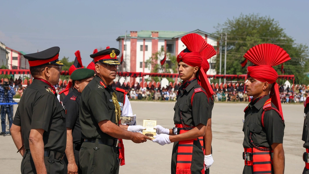 Army may issue show-cause notice over viral proposal