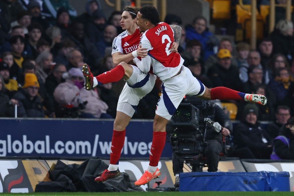 Setelah Dumfries dan Konate, bek tangguh Arsenal jadi target Real ...
