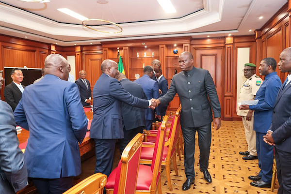 Le Chef de l’Etat améliore les conditions de vie des Gabonais par la ...