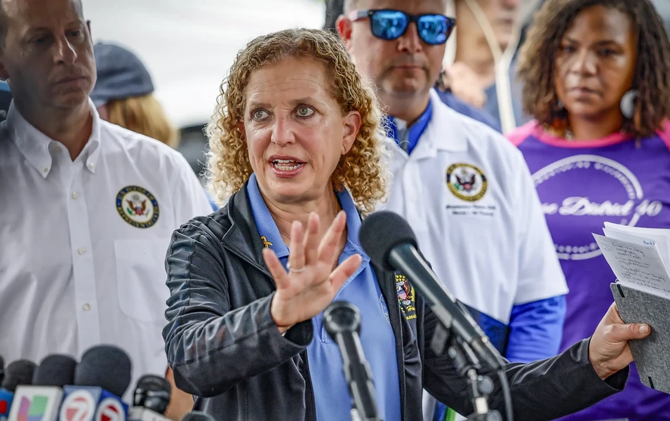 Black candidates weigh unity bid against Wasserman Schultz