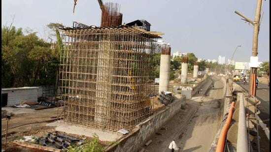 PMC cracks down on delayed Katraj-Kondhwa Road widening, warns of ...
