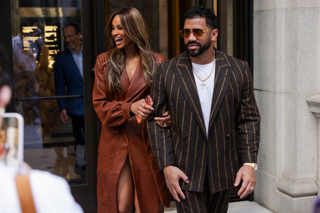 Russell Wilson says goodbye to NFL in emotional retirement video ...