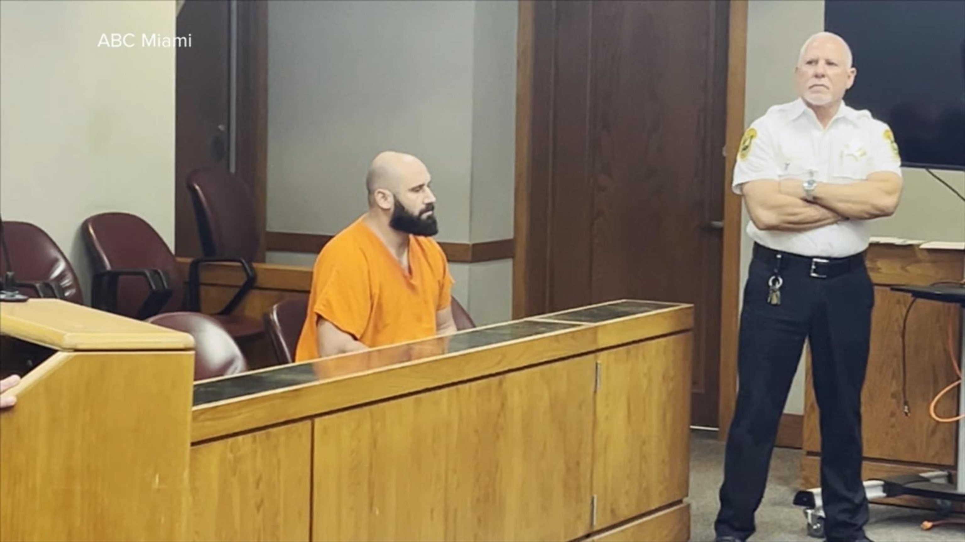 New video shows biotech executive Justin Zelin with suspect 3 days ...