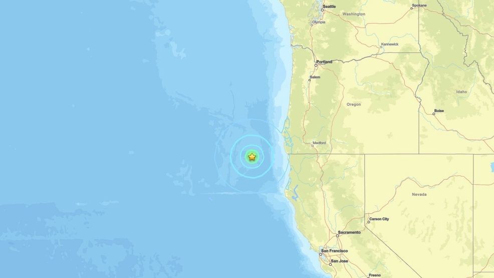 5.7-magnitude earthquake strikes in ocean near Oregon-California border