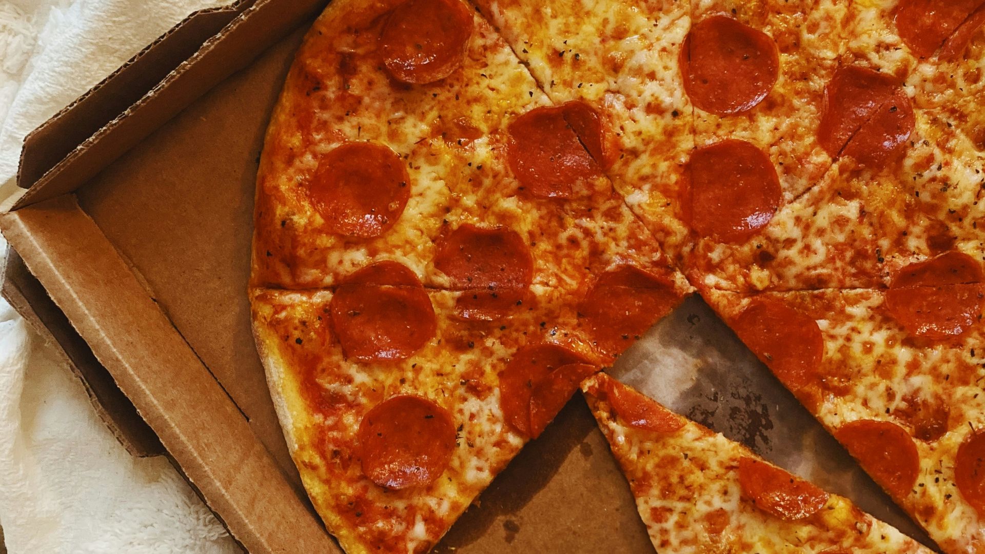 20 foods that feel illegal to eat before noon